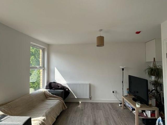 4 Bed Maisonette, Trinity Road, SW17