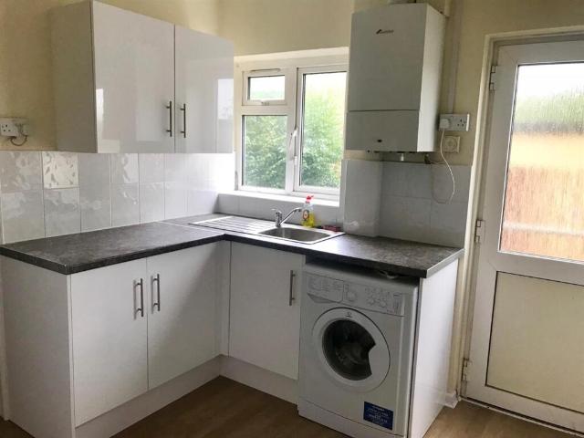 4 bed Mid Terraced House to rent in Filton Gloucestershire, BS34, from Bristol SU Lettings Bristol. 34064