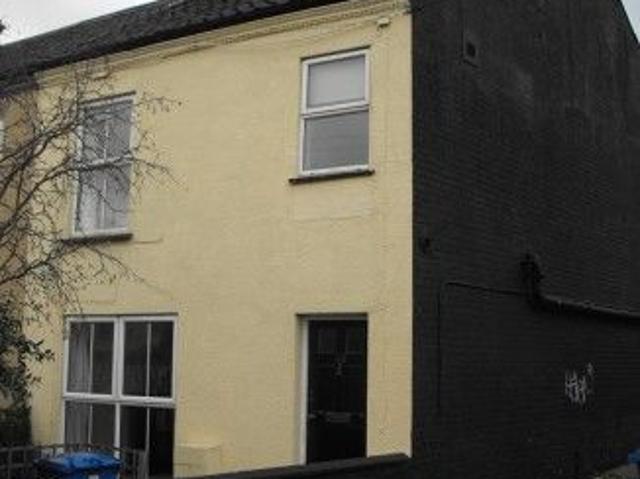 4 bed property close to NUA and KLM students