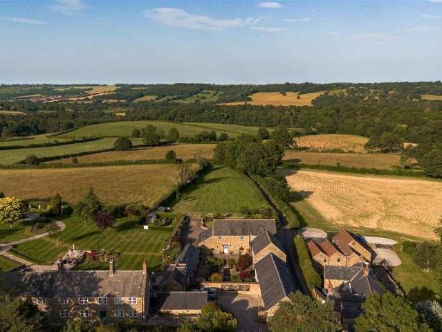 4 bed property for sale