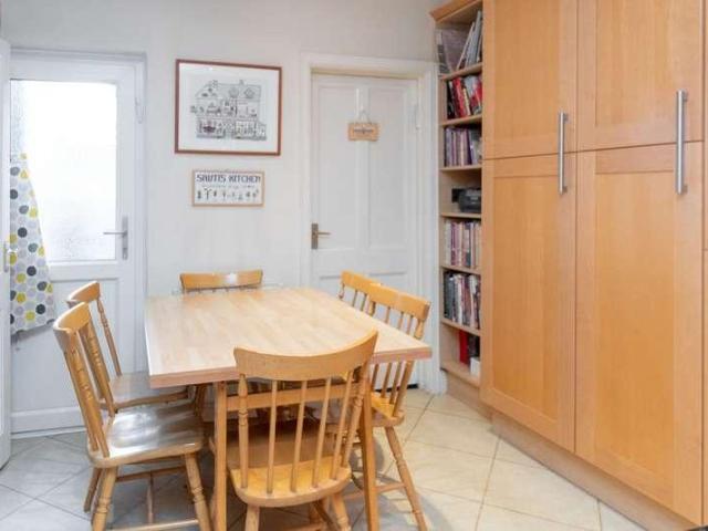 4 bed property for sale
