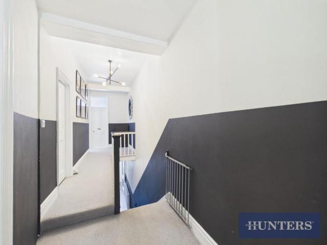 4 bed property for sale