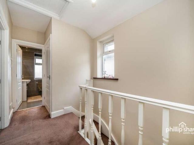 4 bed property for sale
