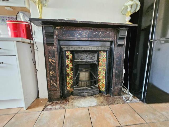 4 bed property for sale