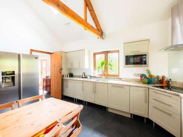 4 bed property for sale