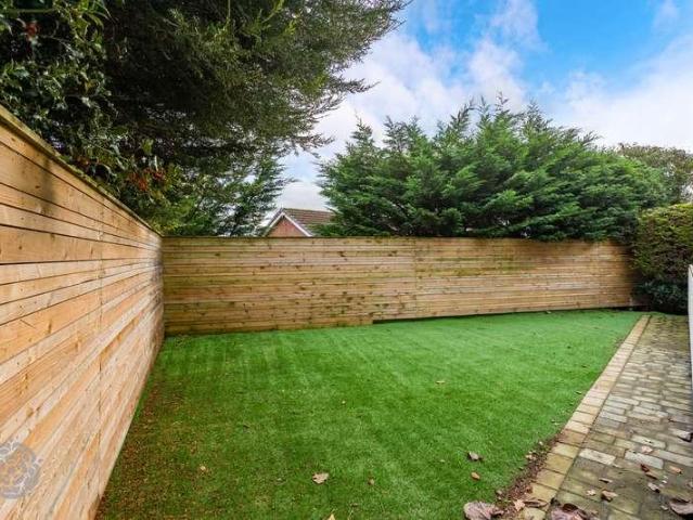 4 bed property for sale