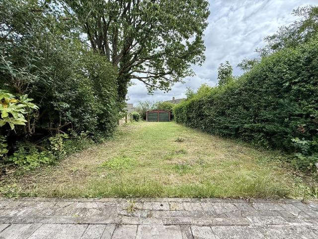 4 bed property for sale