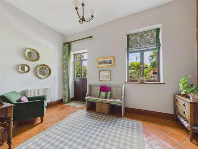 4 bed property for sale