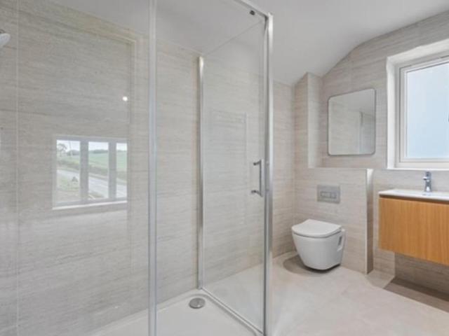 4 bed property for sale