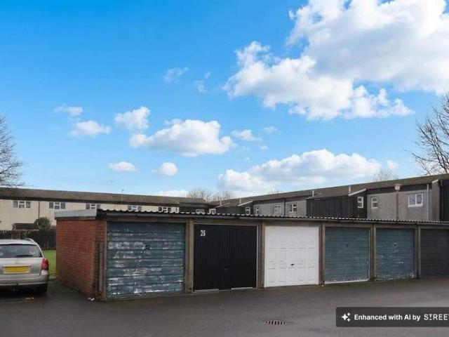 4 bed property for sale