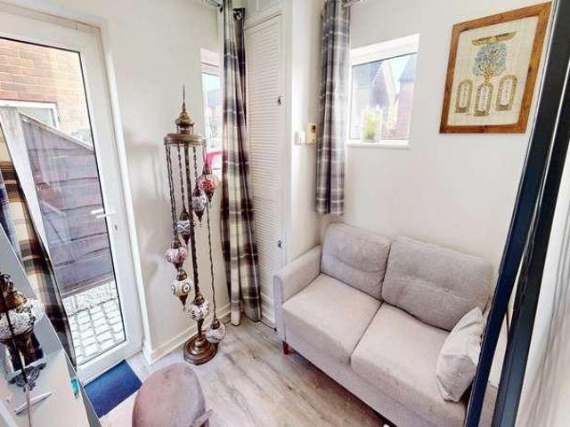 4 bed property for sale
