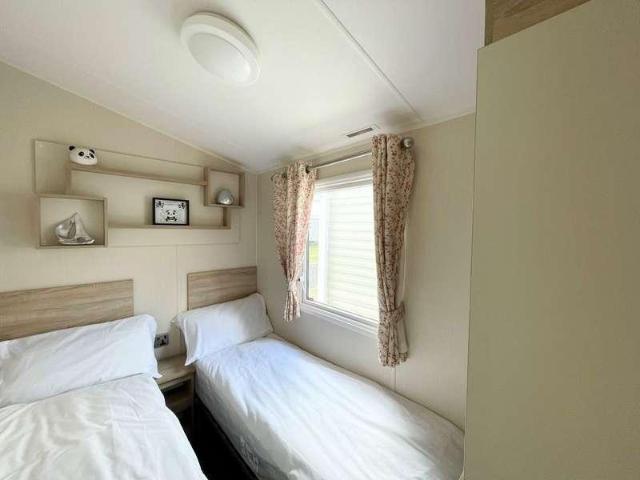 4 bed property for sale