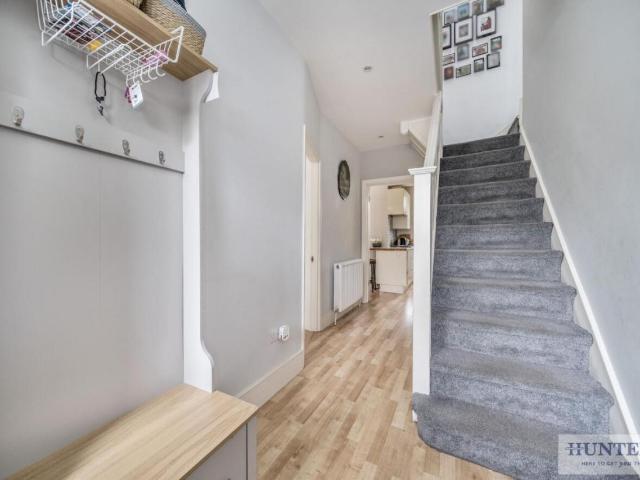 4 bed property for sale