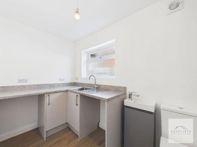 4 bed property for sale