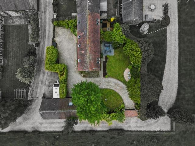 4 bed property for sale