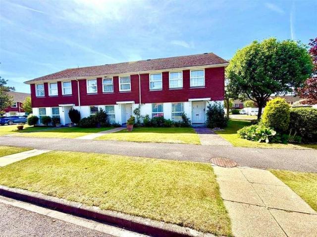 4 bed property for sale