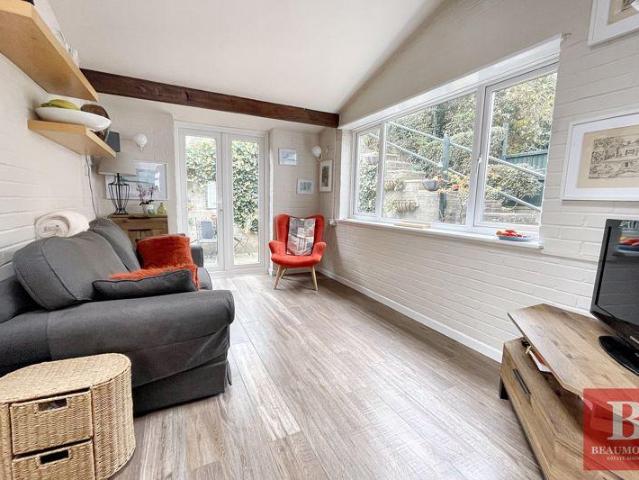 4 bed property for sale