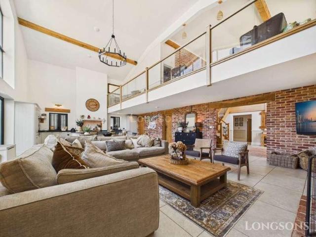 4 bed property for sale