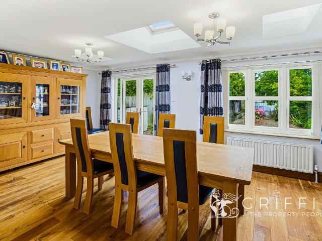 4 bed property for sale