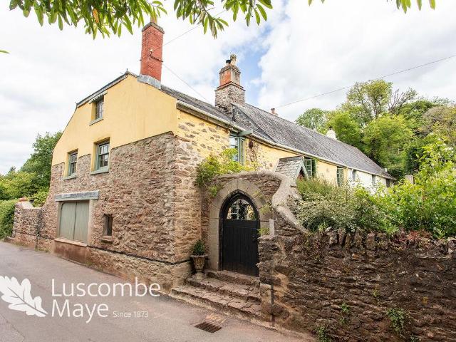 4 bed property for sale