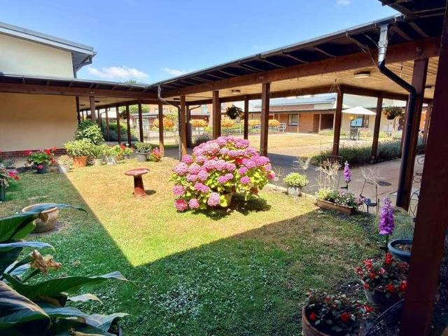 4 bed property for sale
