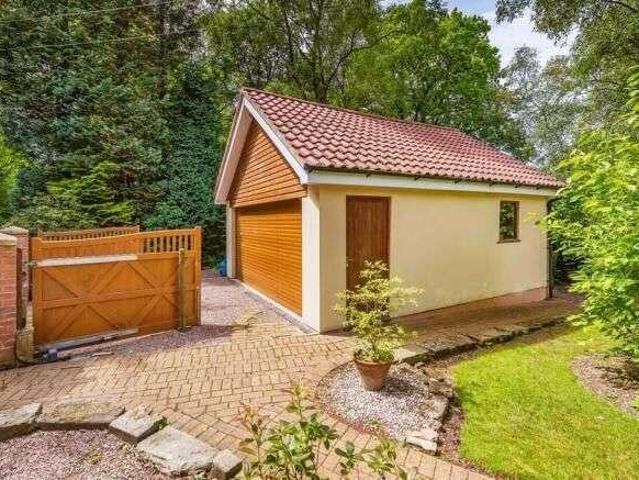4 bed property for sale