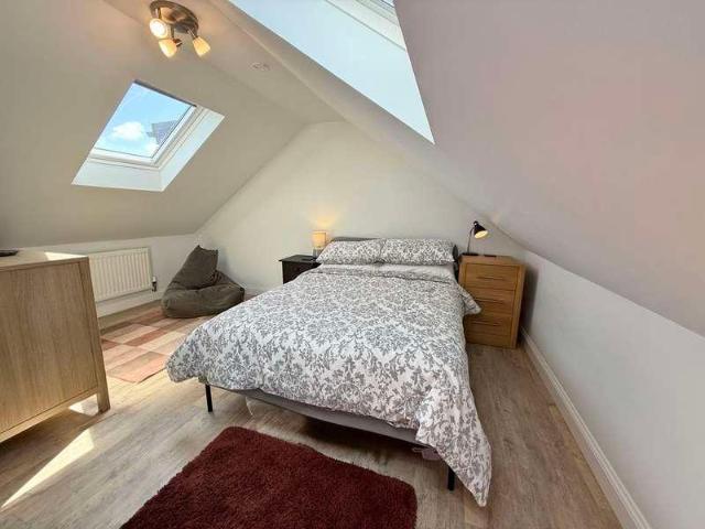 4 bed property for sale