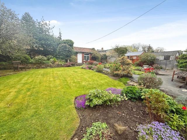 4 bed property for sale