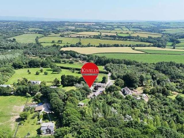 4 bed property for sale