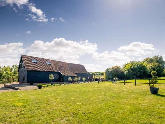 4 bed property for sale