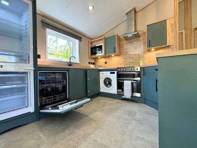 3 bed property for sale