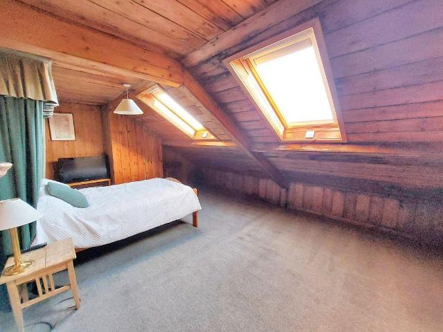 4 bed property for sale