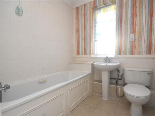 4 bed property for sale