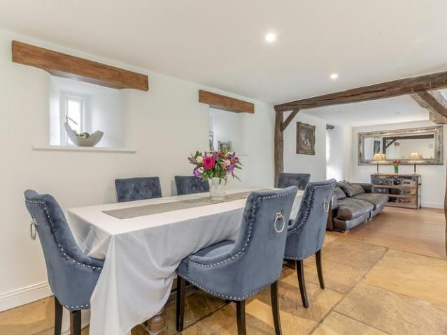 4 bed property for sale