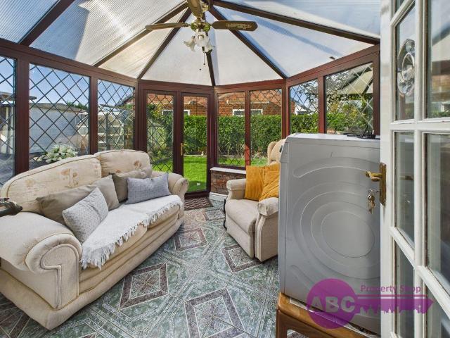 4 bed property for sale