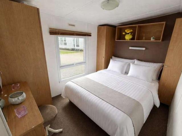 4 bed property for sale