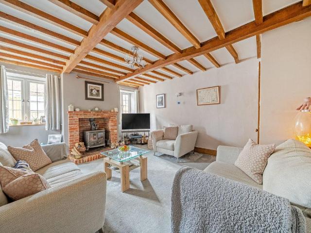 4 bed property for sale