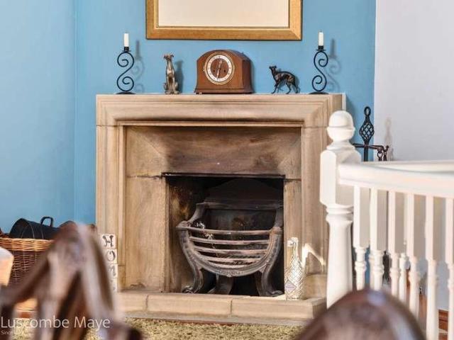4 bed property for sale