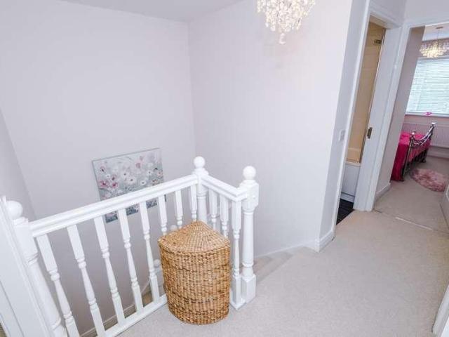 4 bed property for sale