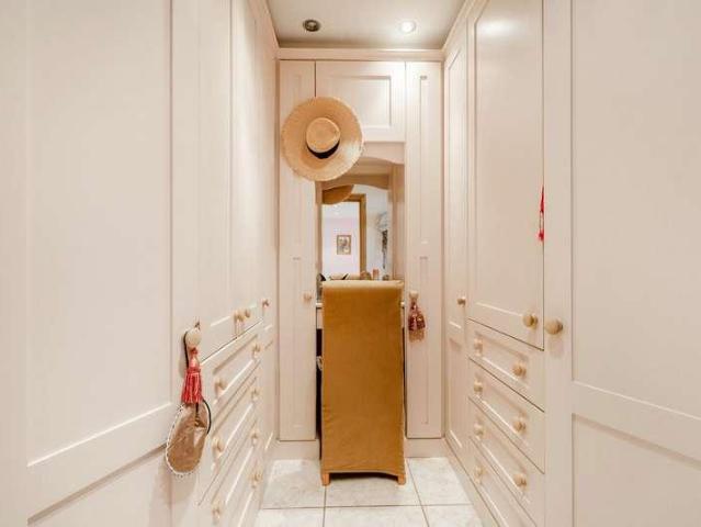 4 bed property for sale