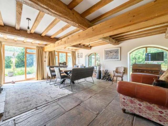 4 bed property for sale