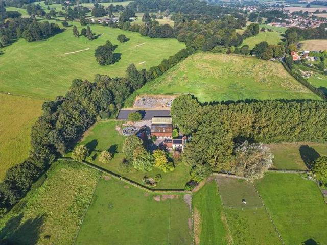 4 bed property for sale