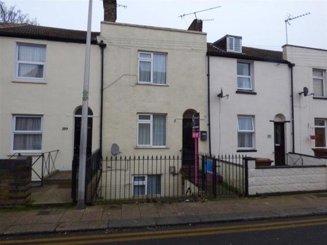4 Bed Saunders Street, Gillingham