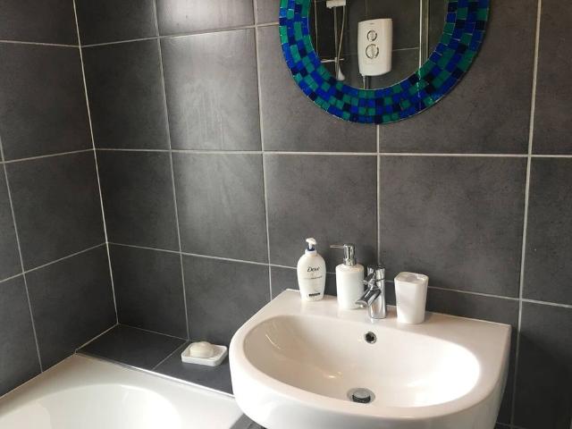 4 Bed Semi Detached House, Mornington Crescent, M14