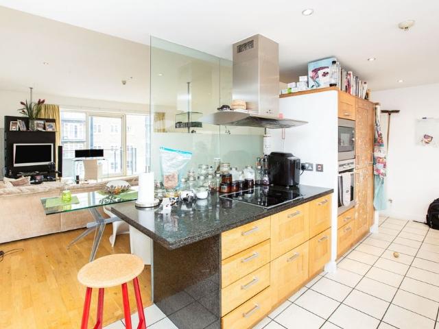 4 Bed Semi Detached House, Basin Approach, E14