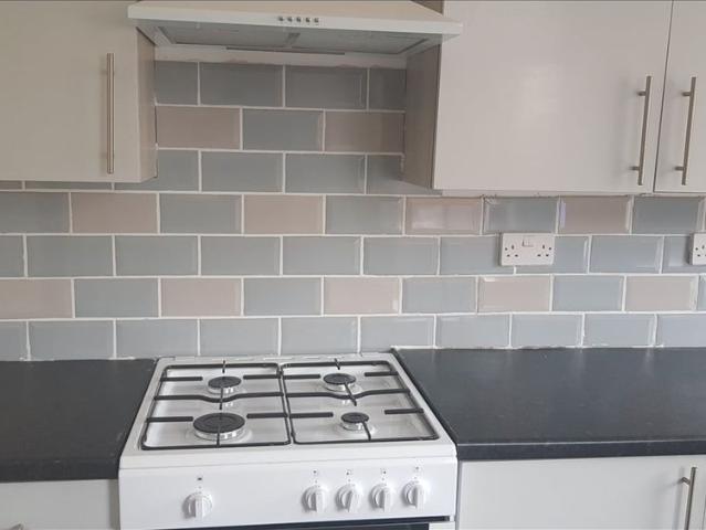 4 Bed Semi Detached House, Barnsley Road, S5