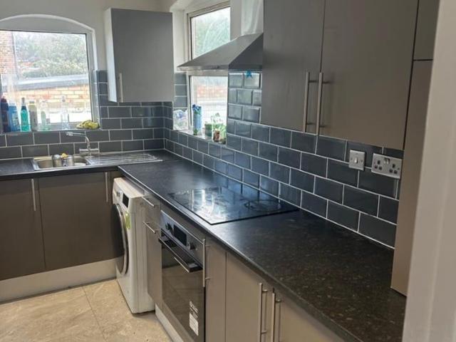 4 Bed Semi Detached House, Elder Road, SE27