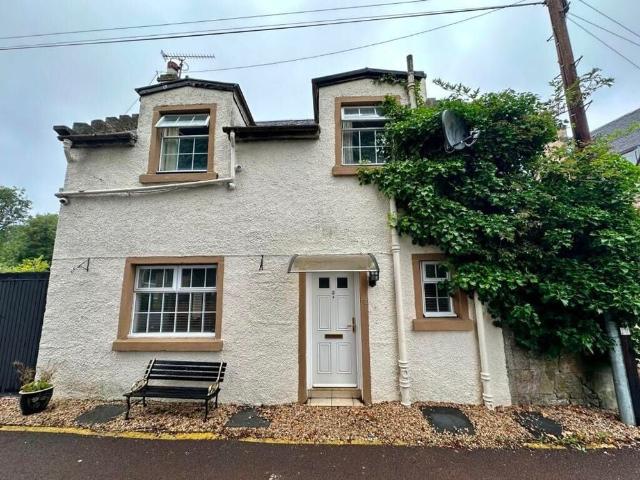 4 Bed Semi Detached House, Farm Road, G41