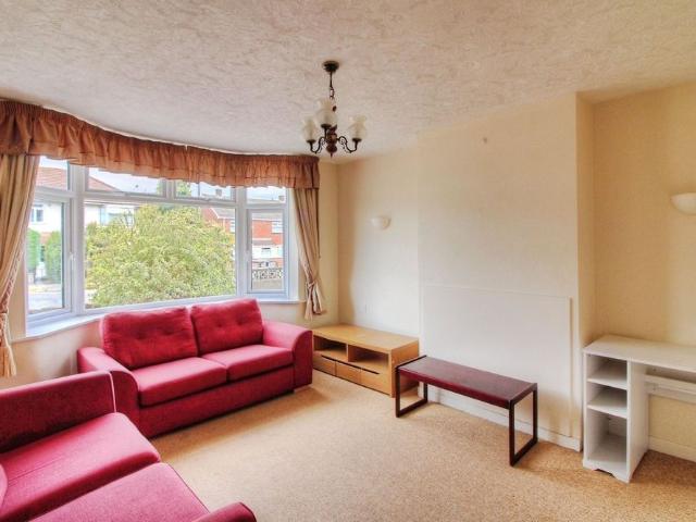 4 Bed Semi Detached House, Filton Avenue, BS34