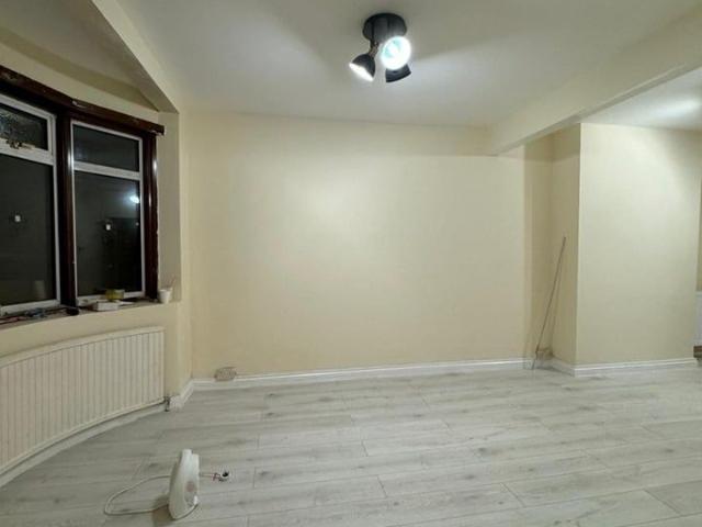 4 Bed Semi Detached House, Windsor Road, HA3